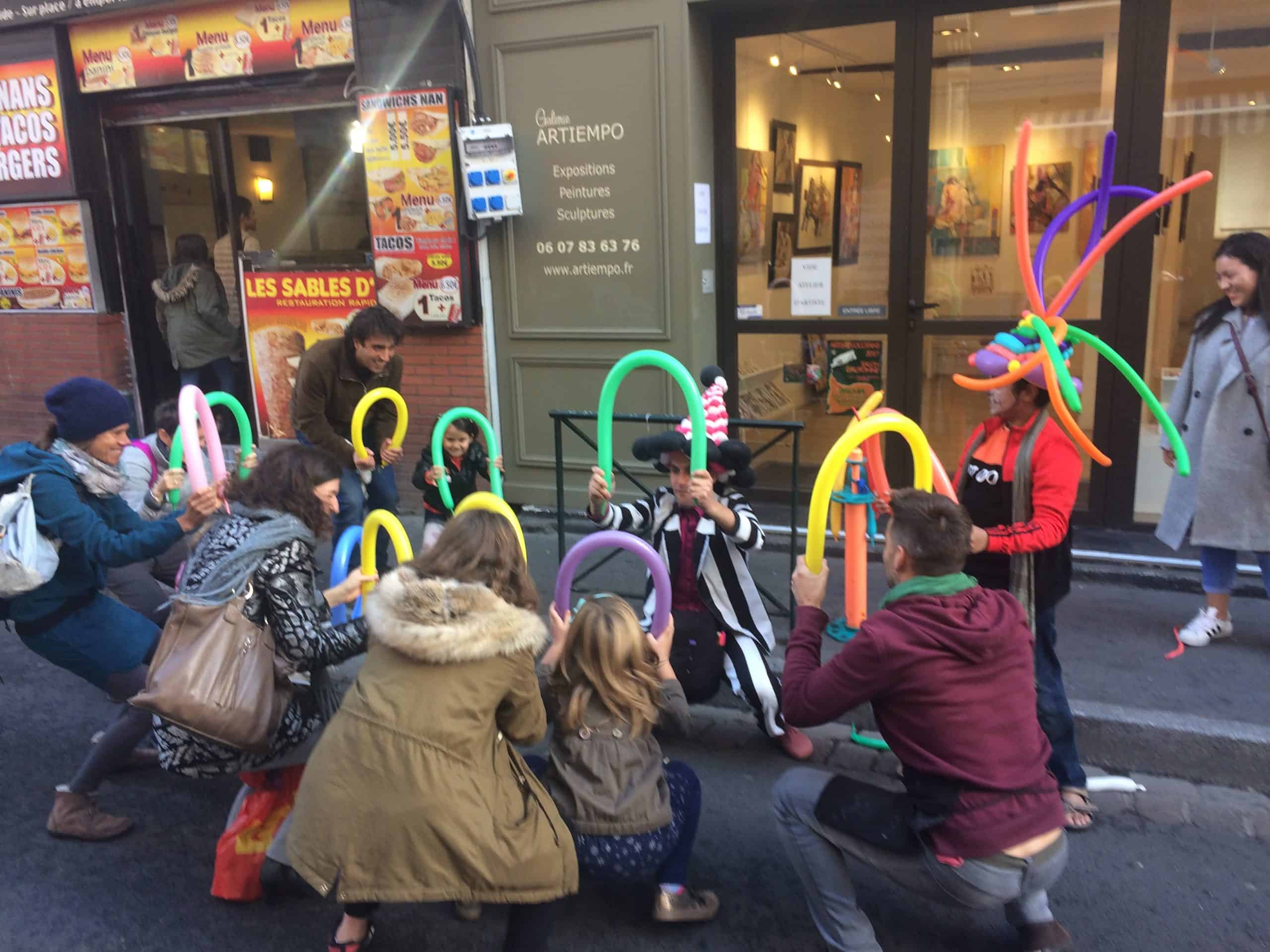 Spectacle de rue déambulation Toulouse - Monsieur Ballons